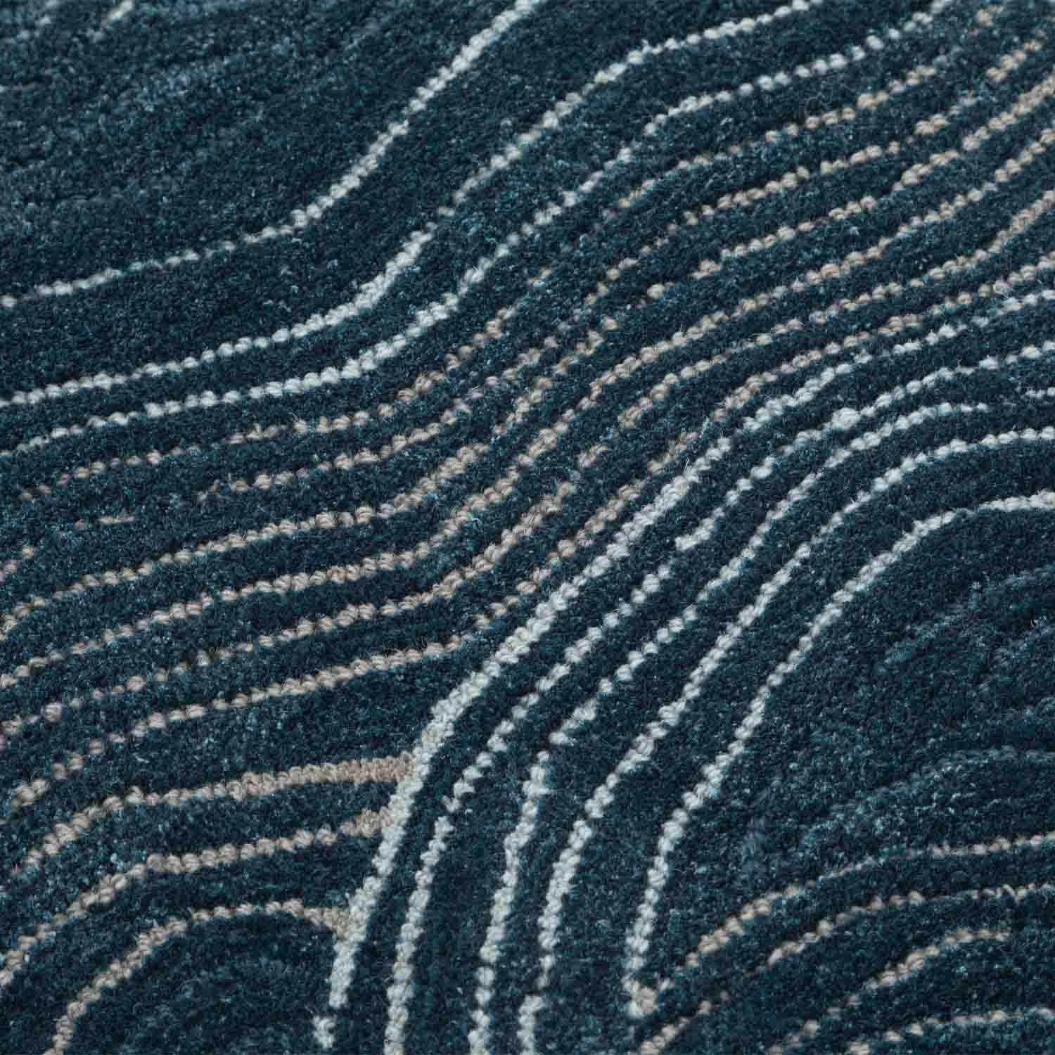 Lapis Hand Tufted Woollen And Viscose Rug – Obeetee Carpets India