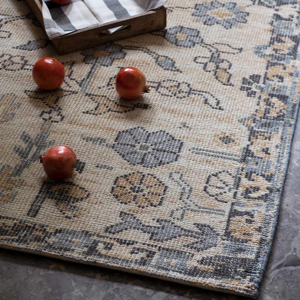 Helena Hand Knotted Woollen Rug – Obeetee Carpets India